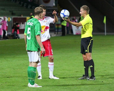 Stopping Play: The Ethics of Kicking the Ball Out Due to Injuries ...